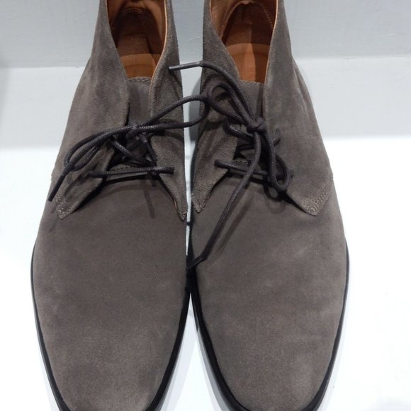 Ecco | Shoes | Ecco Tray Tech Grayish Taupe Suede Chukka Boots In Eu 44 ...